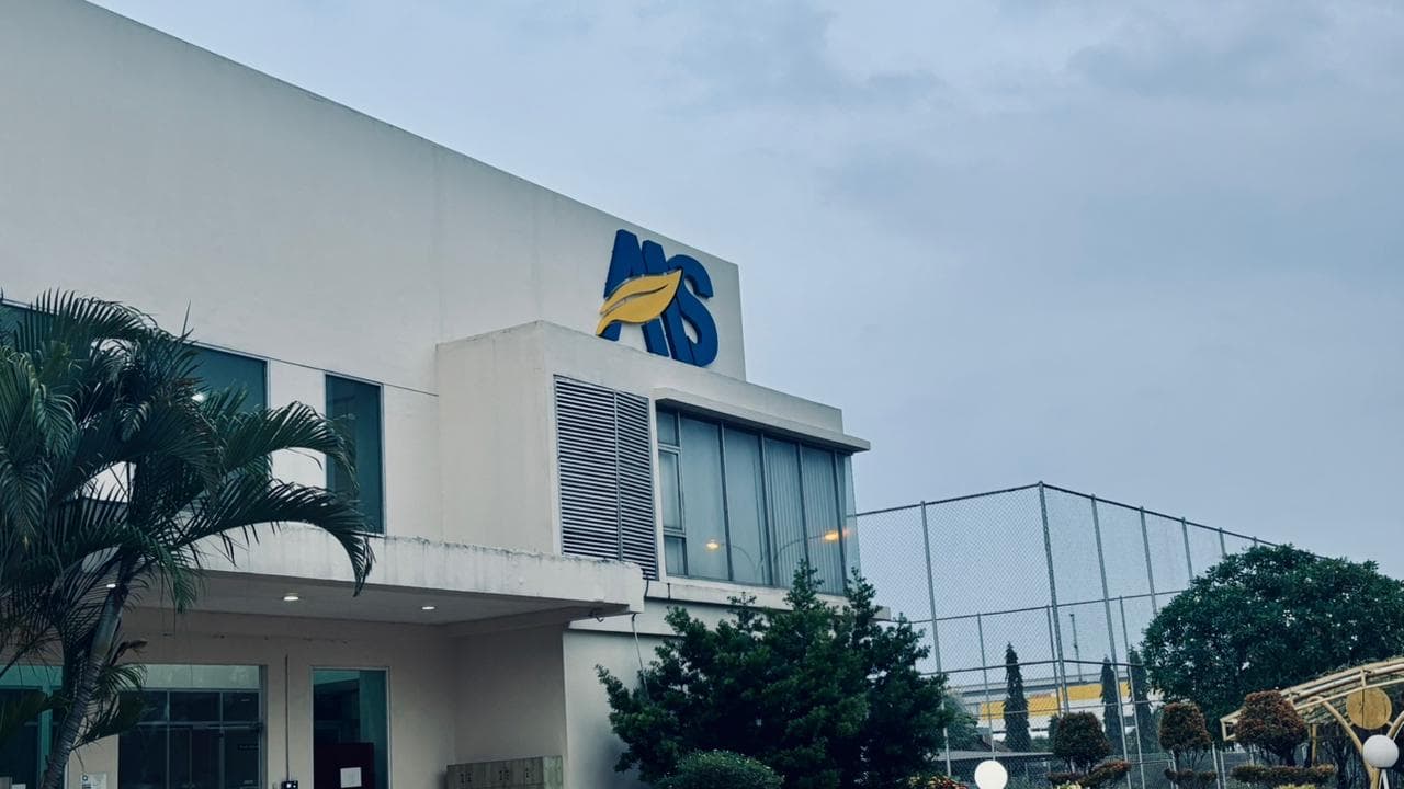 Business - Samora Group - STRIVE TO BRING POSITIVE DEVELOPMENT AND CHANGE